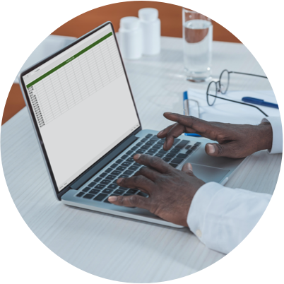 中间带MediLink-Global---全生命周期健康管理服务平台